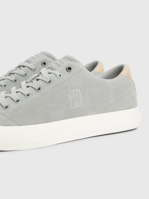 Sneaker Aus Wildleder Mit Monogramm Grau Tommy Hilfiger