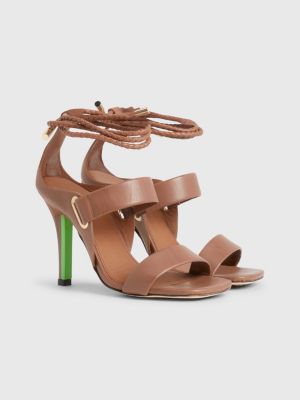 Sandali con fascette in pelle e tacco alto | MARRONE | Tommy Hilfiger