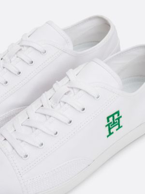 Th Comfort Canvas Sneaker Met Monogram Wit Tommy Hilfiger