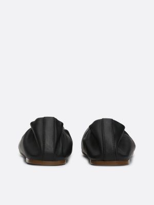 Leren Ballerina Met Metalen Th Monogram Zwart Tommy Hilfiger
