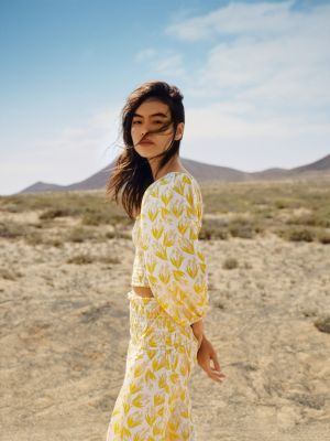 Tommy Hilfiger X Vacation Crop Top Met Bloemenprint Geel Tommy Hilfiger